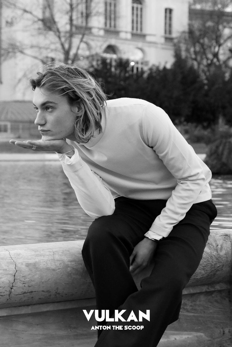 Anton The Scoop (Vulkan Magazine)