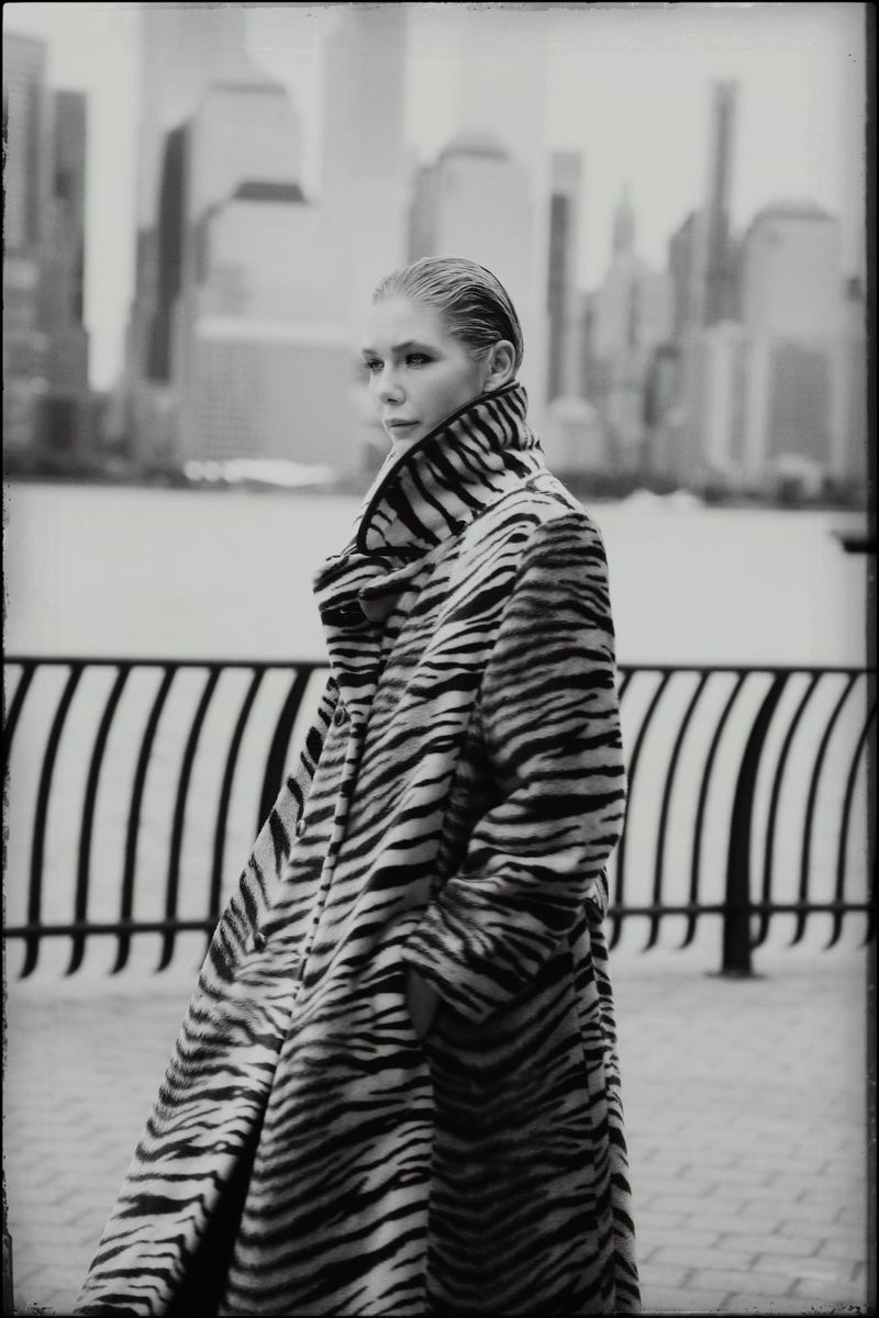 By Manny Roman (Portrait)