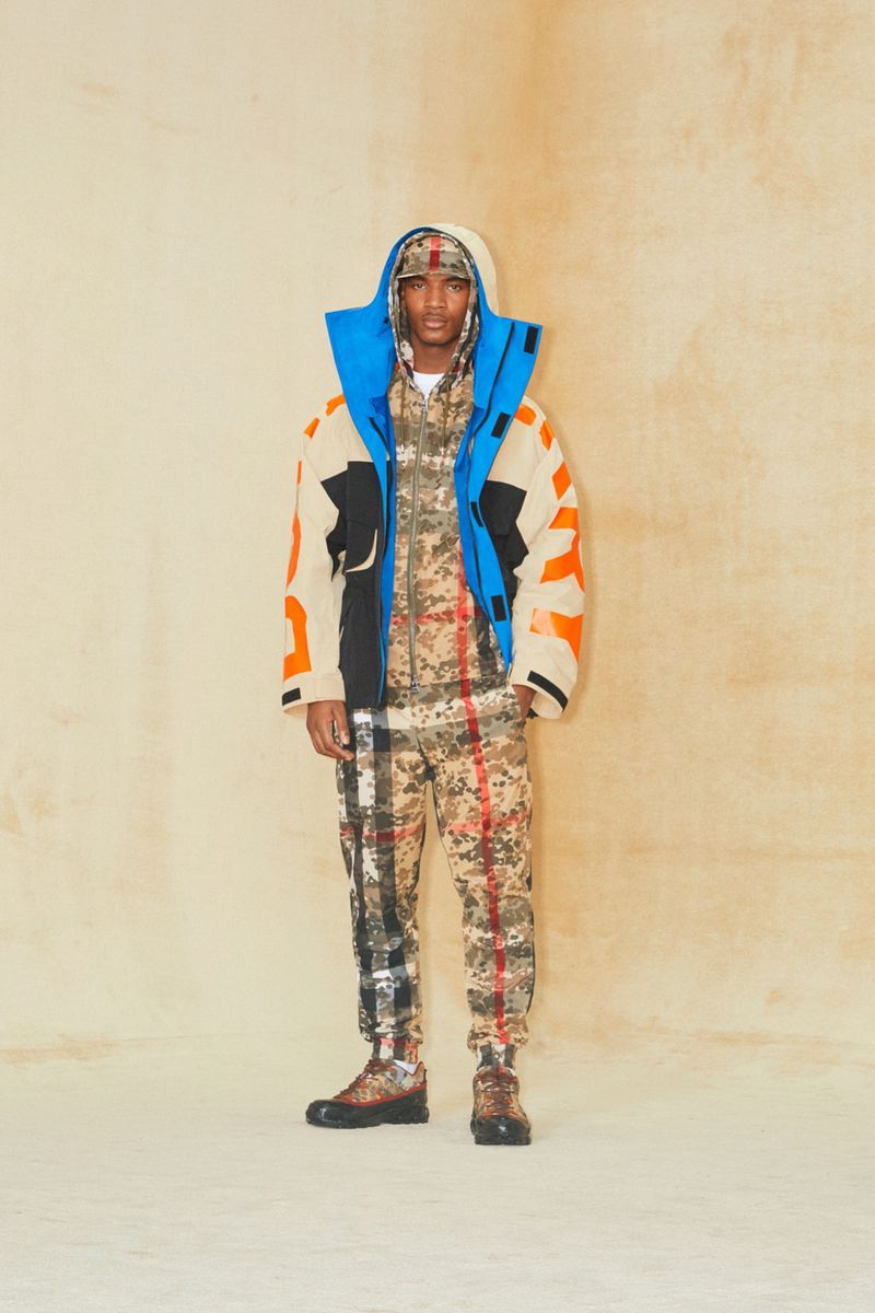 Burberry Pre-Fall 2020 Lookbook (Burberry)