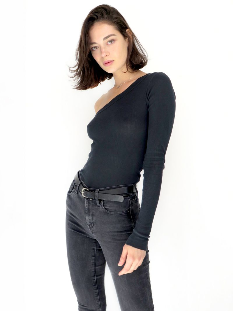 Yuli Models 2020 Polaroids (Polaroids-Digitals)