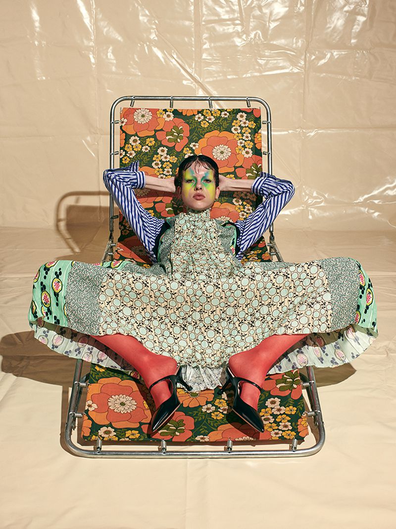 Girl Fetish Magazine Antidote