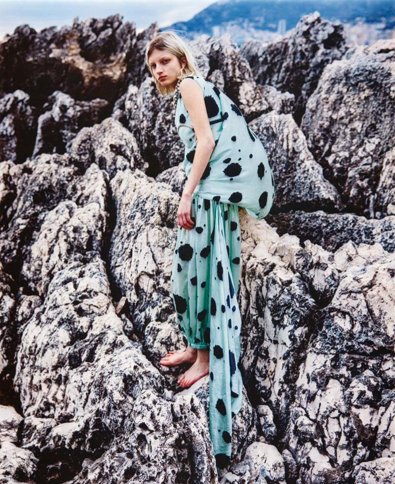 JW Anderson Special Spring/Summer 2020 Women's Wear Collection (ODDA ...