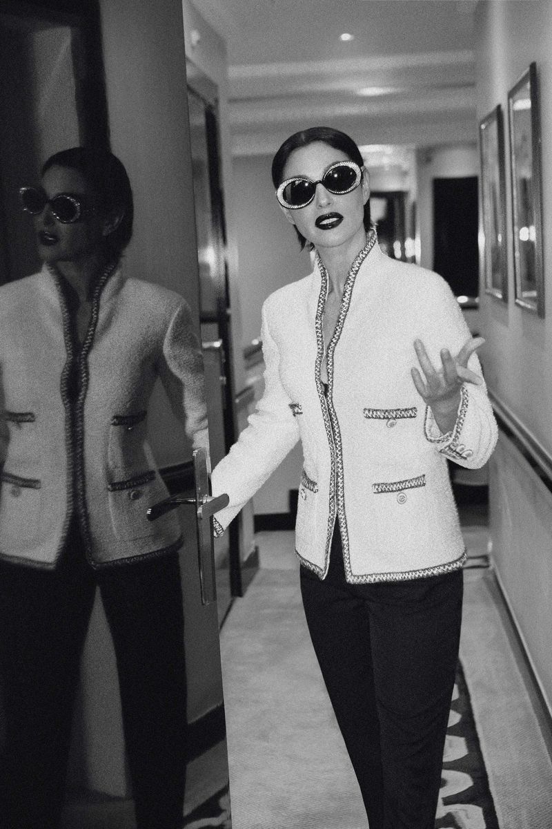 The Now Icon: Monica Bellucci (L'Officiel Italia)