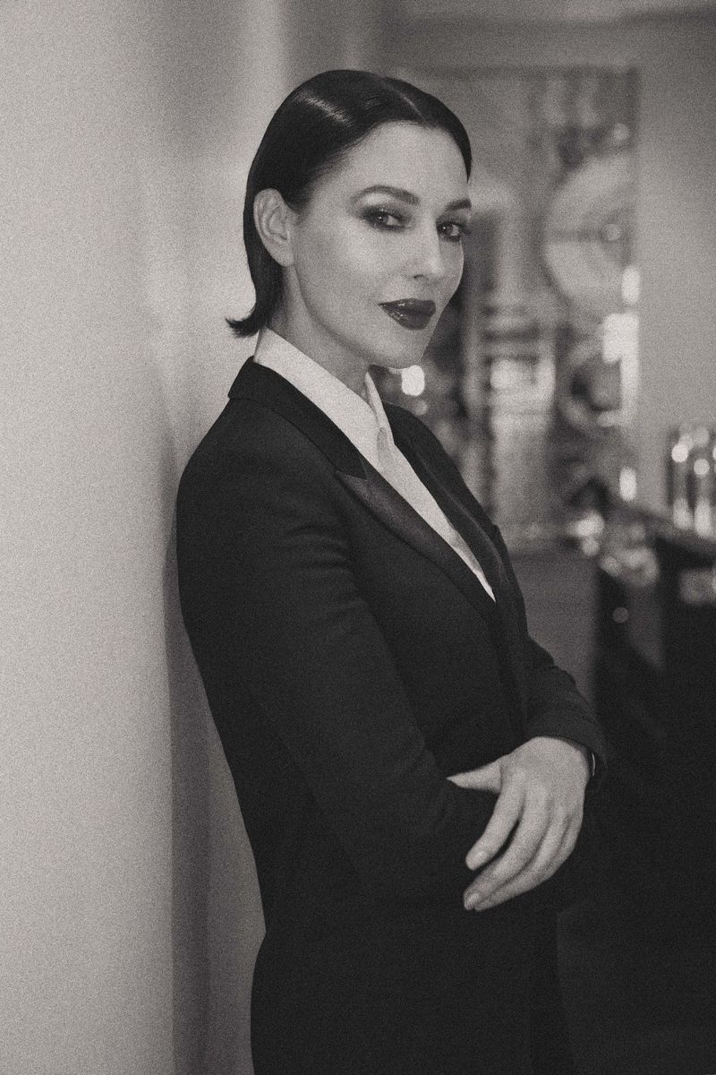 The Now Icon: Monica Bellucci (L'Officiel Italia)