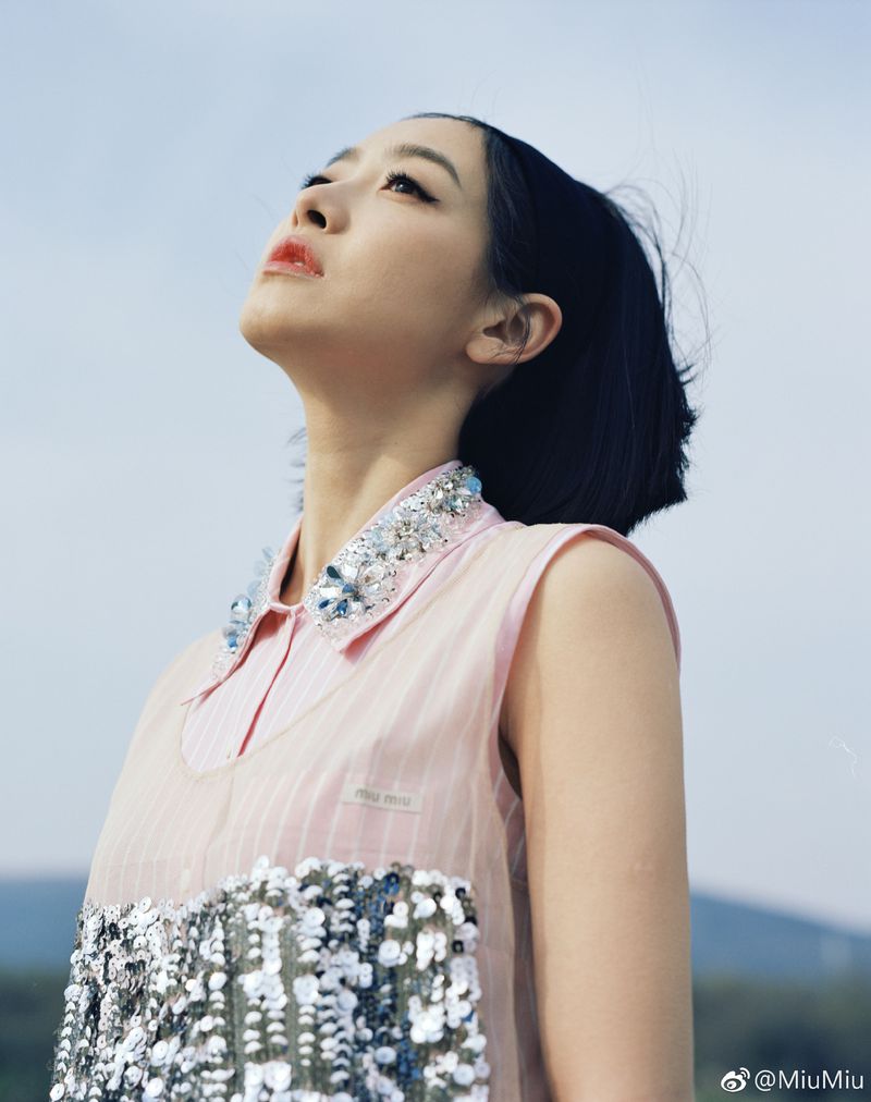 Girl Talk #09 Victoria Song (Miu Miu)