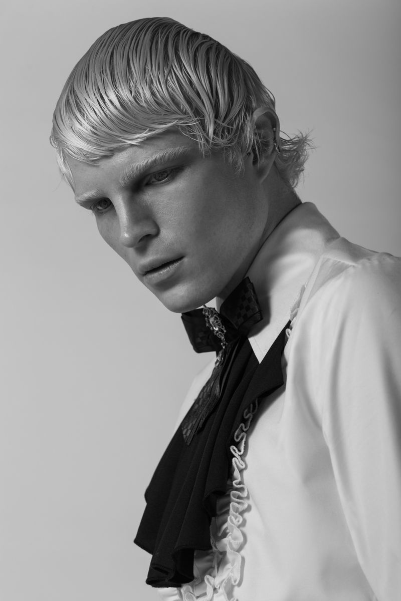 Dangerous Liaison by Tara Simon for Haute Punch Magazine (Various ...