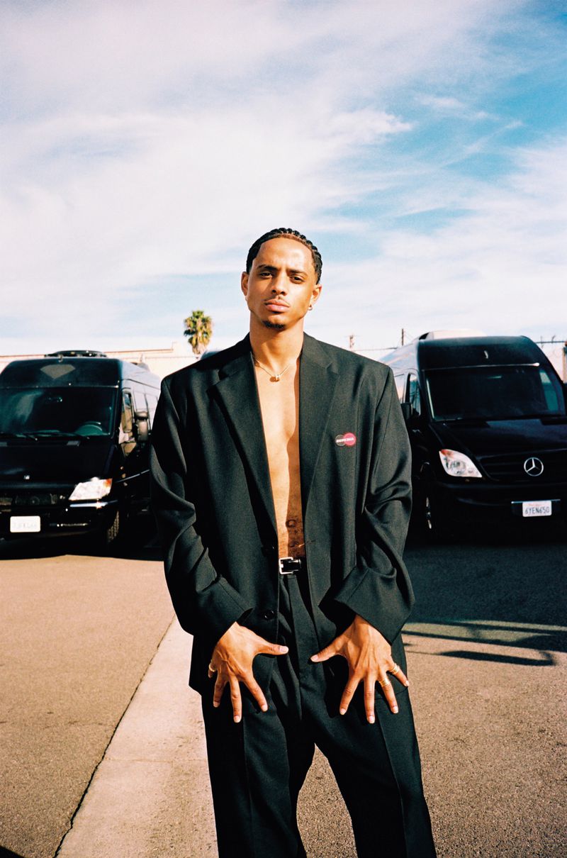 Snoop Dogg & Cordell Broadus. (ODDA Magazine)