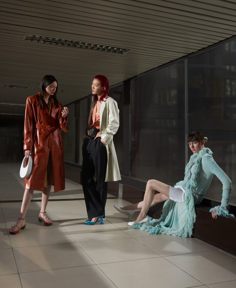 women from another planet (Indie Magazine)