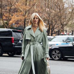 Devon Windsor - Model Profile - Photos & latest news