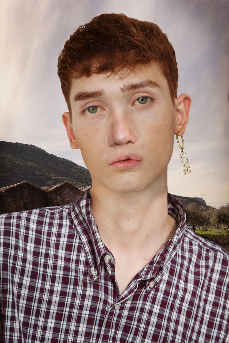 UN_identity: non-existing models 'shot' on Sardinian Landscapes (i-D Italy)