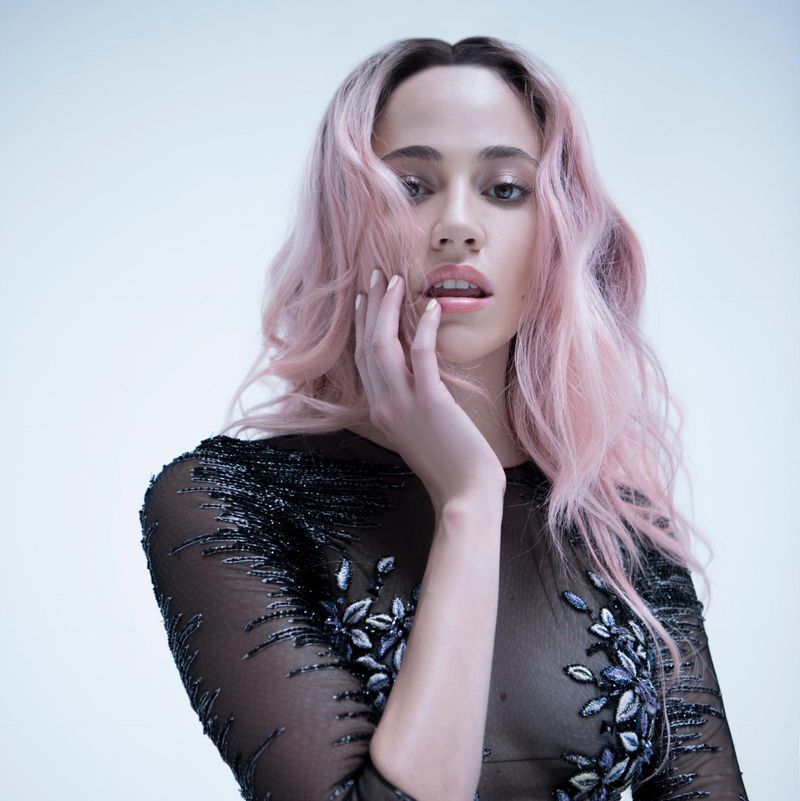 Pixie Lott (Portrait)