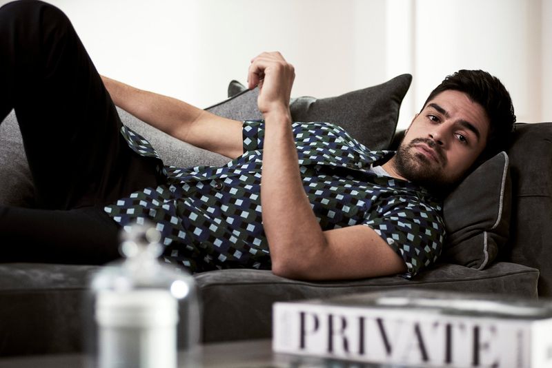 The Article Magazine May 2020 Cover: SEAN TEALE (The Article Magazine)