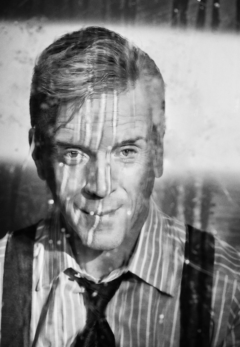 The Double Life Of Damian Lewis (GQ Magazine U.S.)