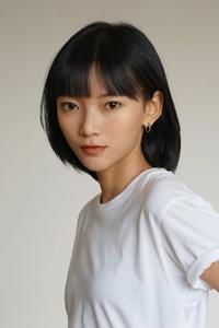 Shiyi Lin - Model Profile - Photos & latest news