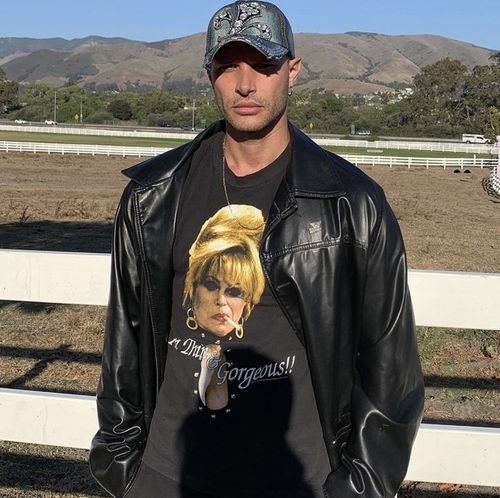 Gadir Rajab - Photographer - detail by role