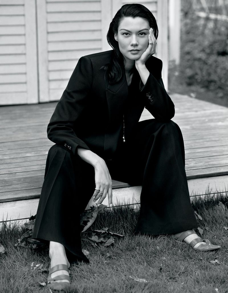 Photography Liu Song (Harper's Bazaar China)