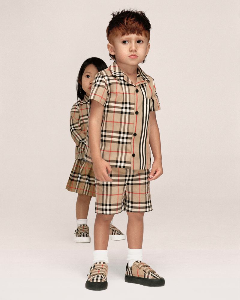 Burberry S/S 2020 Childrenswear Campaign (Burberry)
