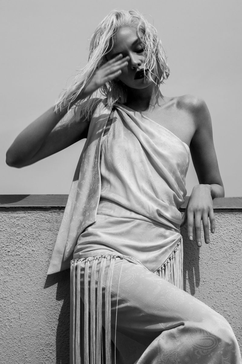 Photography Greg Lotus (Harper's Bazaar Taiwan)