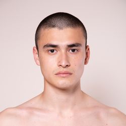 Alex Mackinnon - Model Profile - Photos & latest news