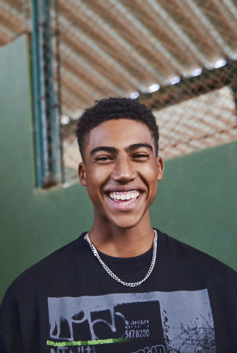 Sex Education (Pull & Bear)