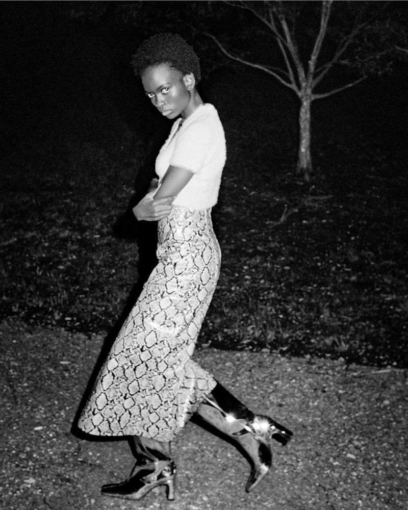 Boldy Effortless - Zara/Self Service (Zara)