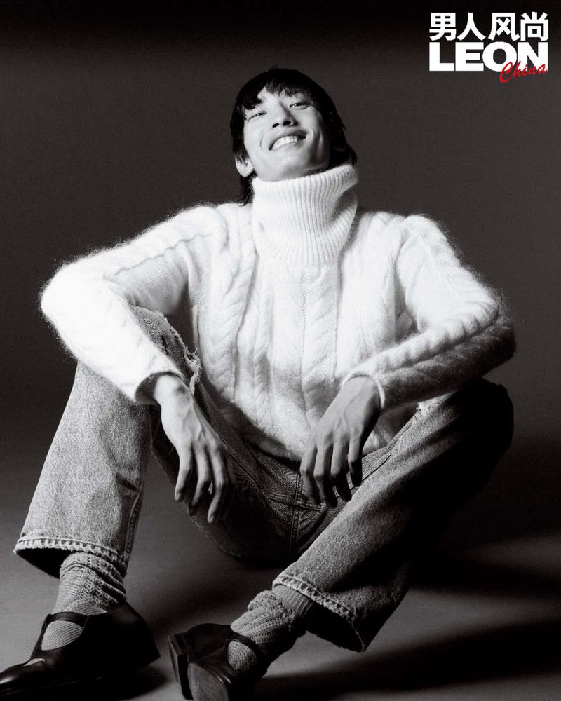 Monthly Contents By Ren Shenyun (LEON China Magazine)