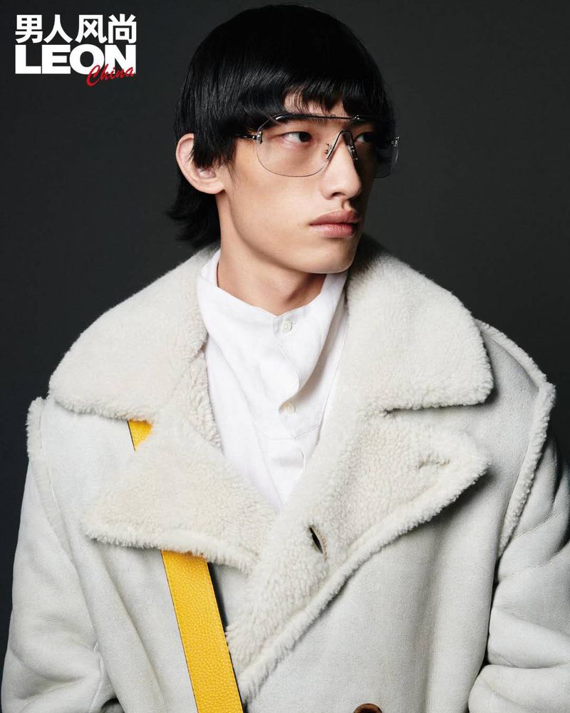 Monthly Contents By Ren Shenyun (LEON China Magazine)