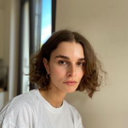 Maxie Elizabeth - Model Profile - Photos & latest news