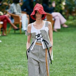 Elisa Mitrofan - Model Profile - Photos & latest news