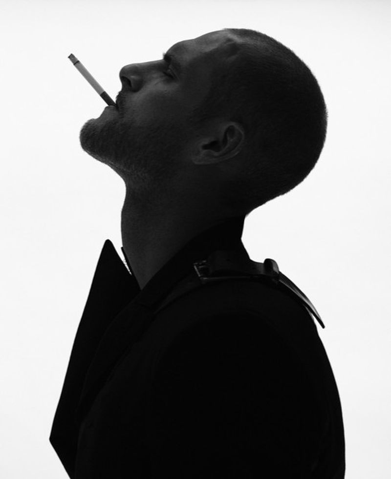 CELEBRITY TRAINER DEREK PRATT FINDS HEALING IN FITNESS (V Man online)