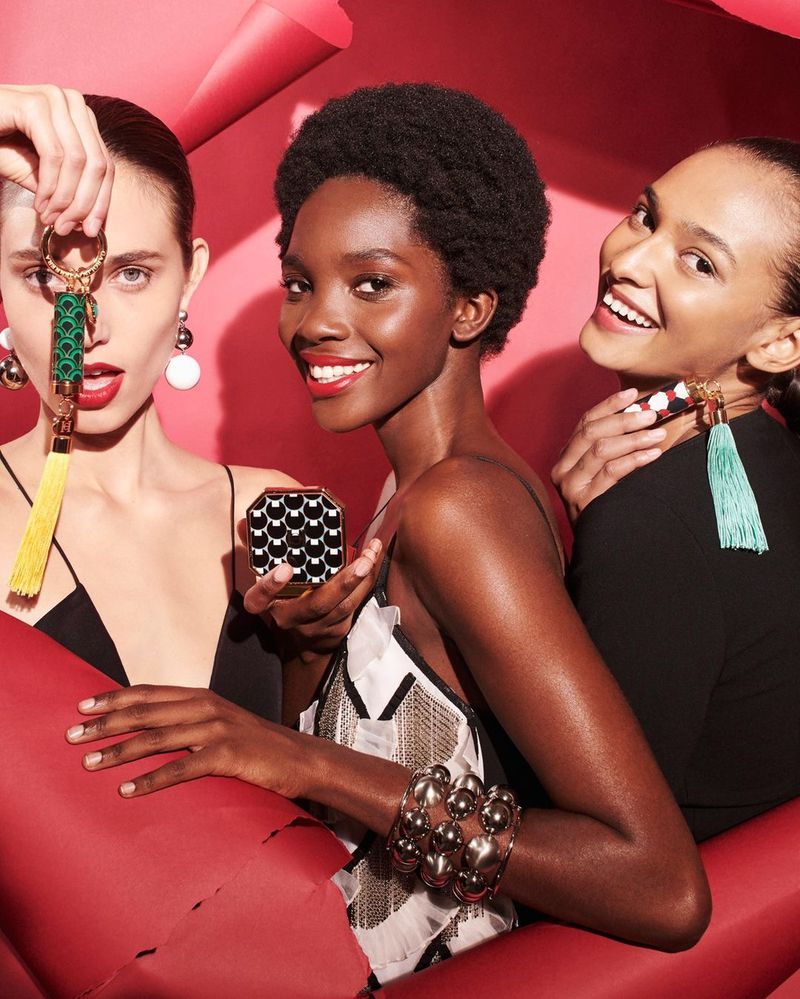 Carolina Herrera Beauty Campaign Winter 2020 (Carolina Herrera)