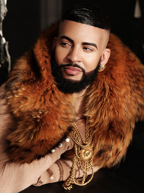 Mickey Freeman - Fashion Editor/Stylist Profile - Photos & latest news