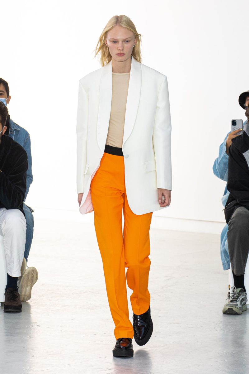 Shang Xia S/S 22 Show (Shang Xia)