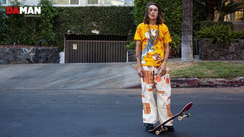 Street Savvy (DA MAN Magazine)