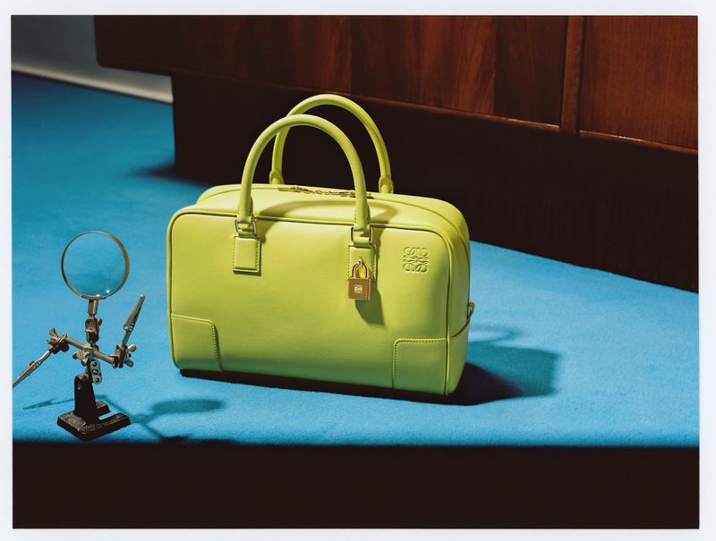 Colour therapy (Loewe)