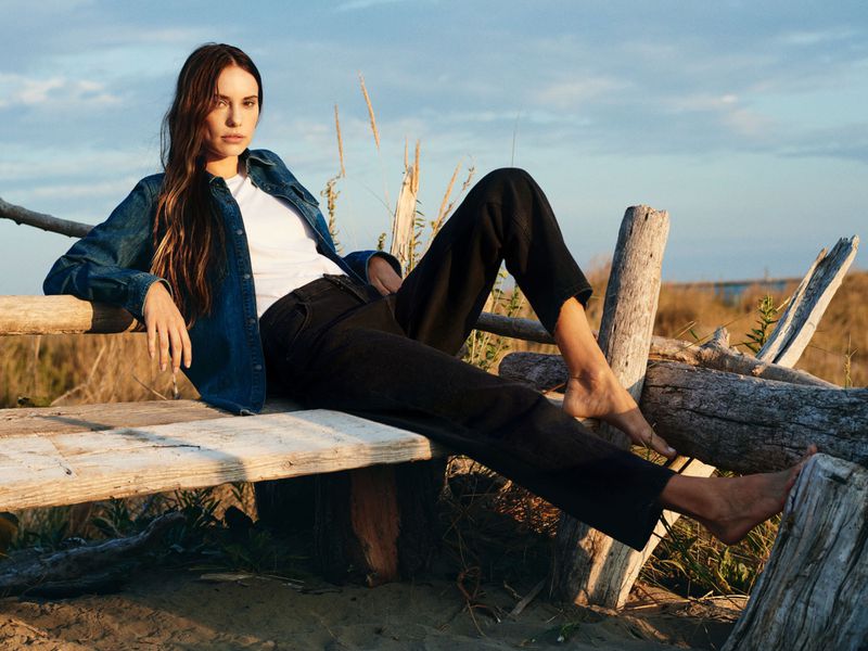 Sisley Denim F/W 2021 Campaign (Sisley)
