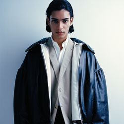 Alexander Fisher - Fashion Editor/Stylist Profile - Photos & latest news