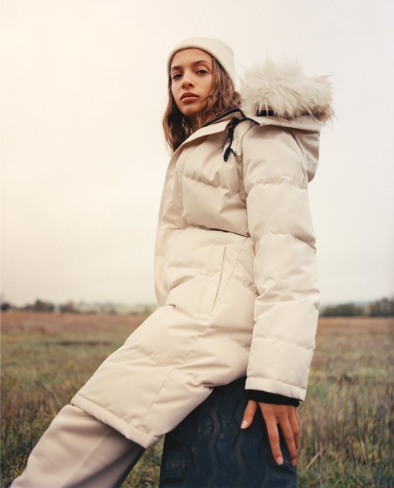 Aritzia: Holiday 2020 Campaign (Aritzia)