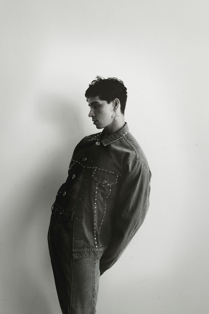 Isaac Cole Powell (Behind the Blinds)