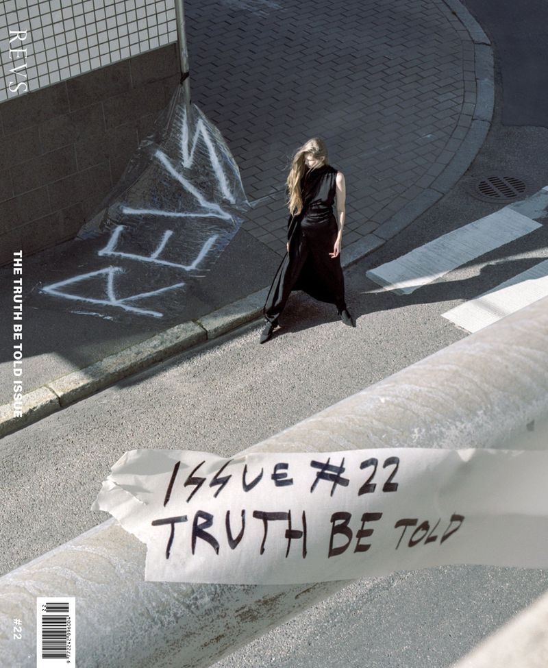 REVS issue #22 Fall 2021 Covers (REVS Magazine)