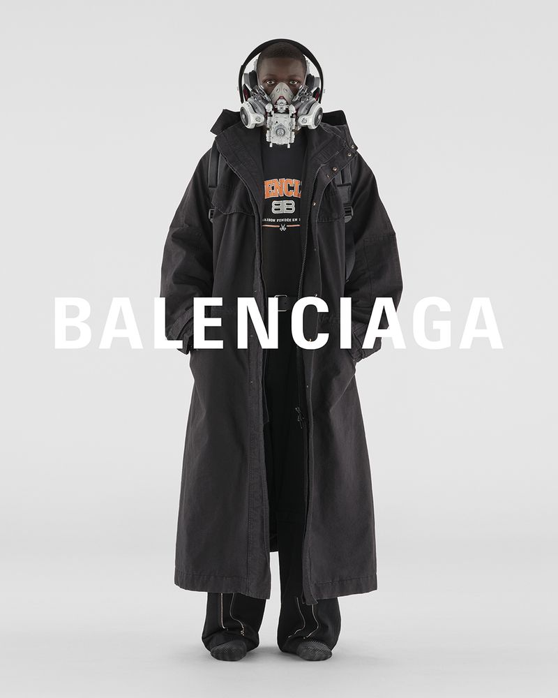 Balenciaga Spring 22 Campaign (Balenciaga)