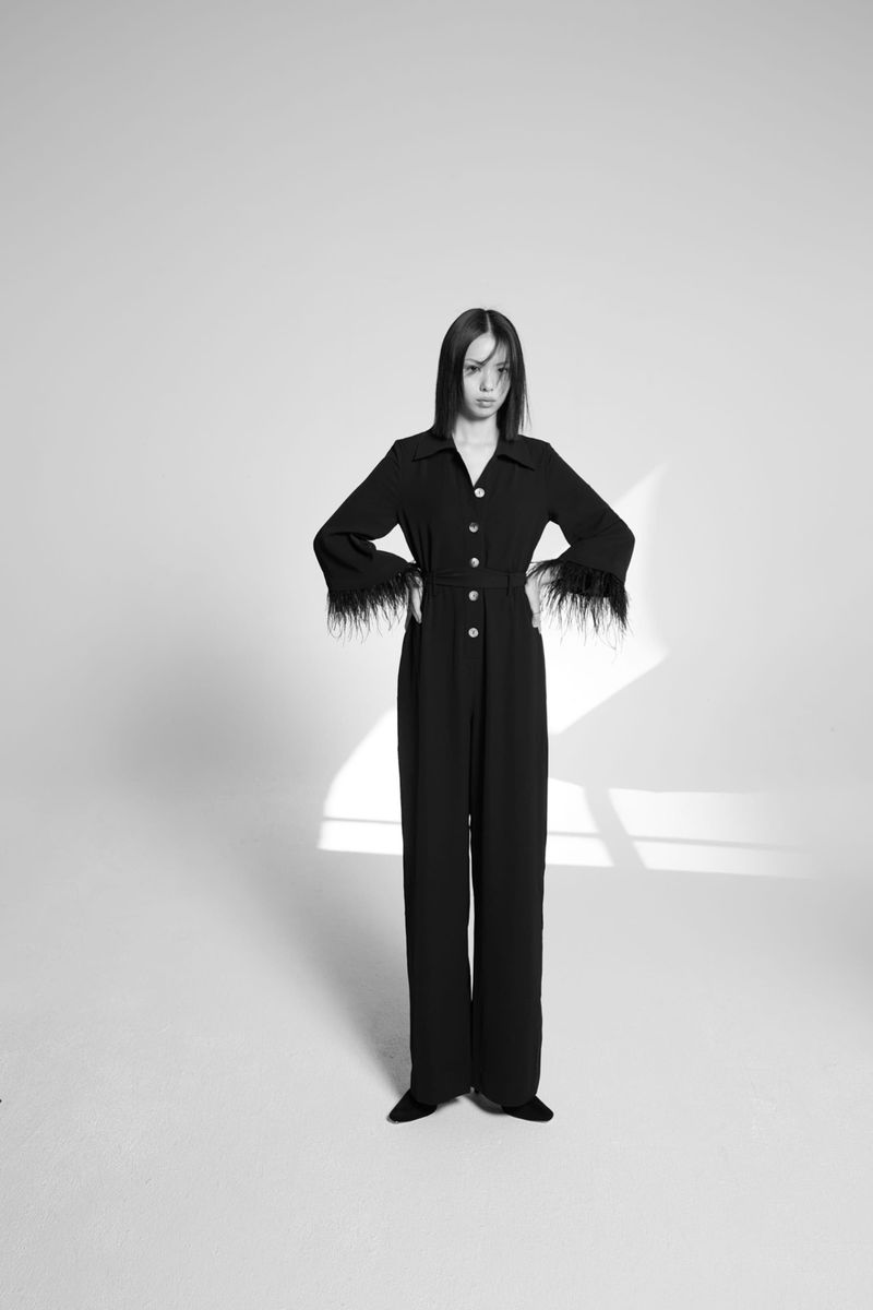 Yini in Shanghai (Portrait)