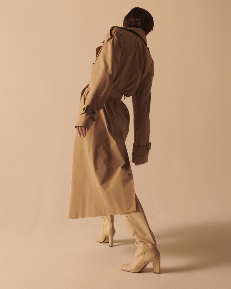 Jennae (Glass Magazine ONLINE)