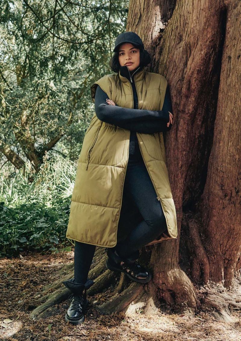H&M Fall 2021 Outerwear Campaign (H&M)