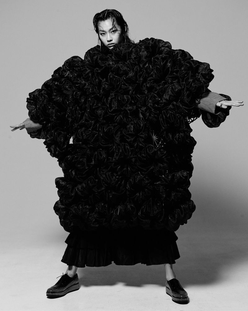 Hey! Honey! Hoyeon! (Vogue Korea)