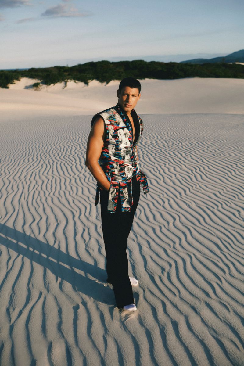 Cauã Reymond, o regressado (GQ Portugal)