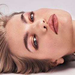 Sarah Silver - Photographer Profile - Photos & latest news