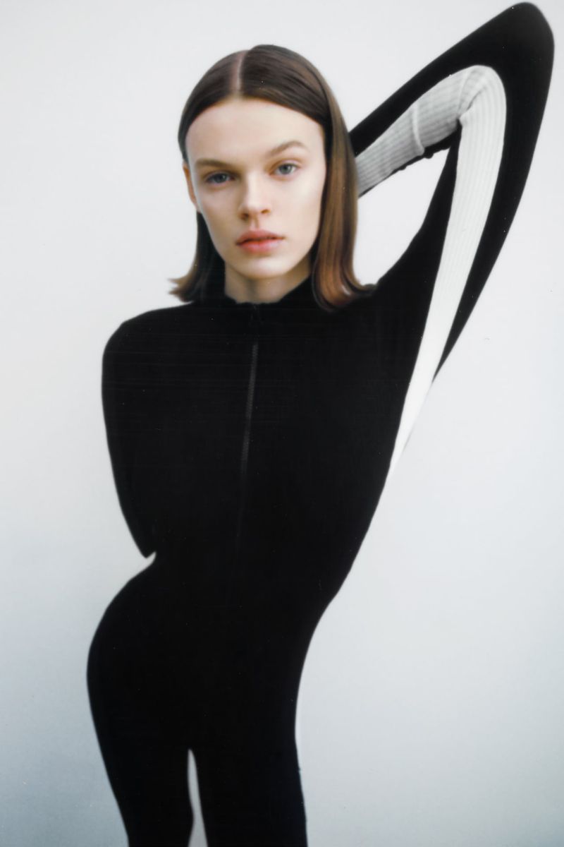 Woman / TRF Spring 2021 (Zara)