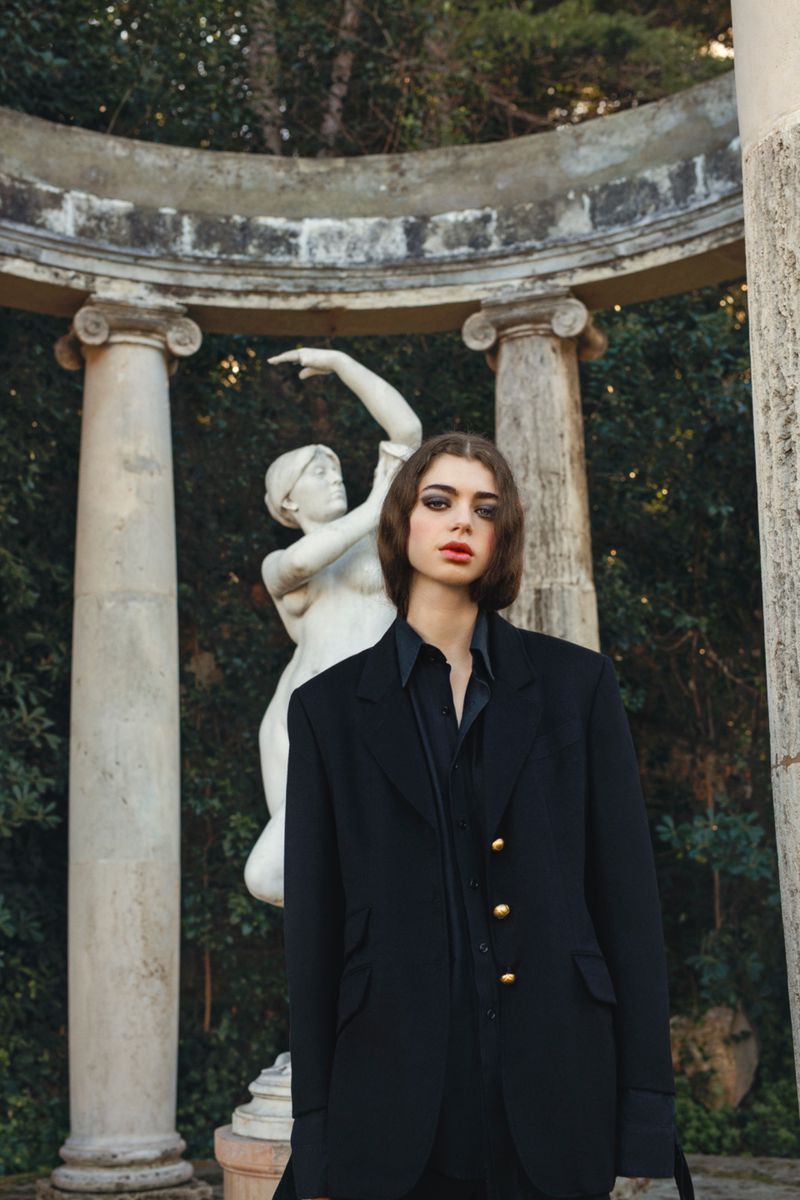 Elegant Spring by Maria Chi (L'Officiel Austria)