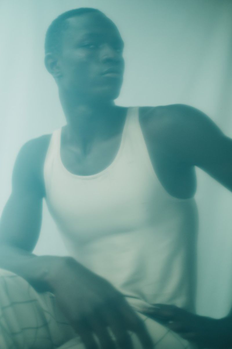 Elegant Color Punch by Lucas Possiede (GQ Brasil)